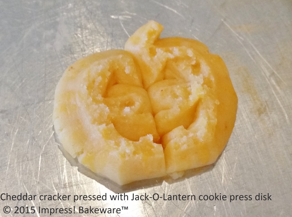 Pumpkin Shaped Cheddar Crackers – creative cookie press