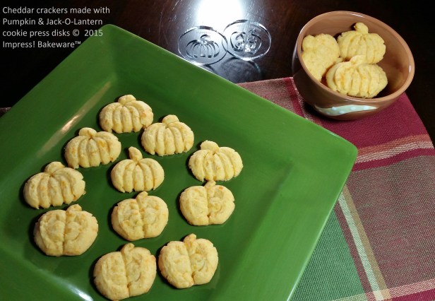 Pumpkin Shaped Cheddar Crackers – creative cookie press