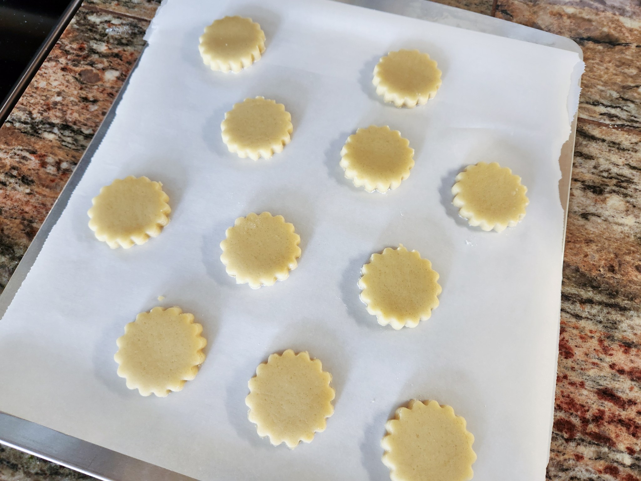 Boozy St. Patrick’s Day Cookies Made with Baileys! Use Cookie Press or ...